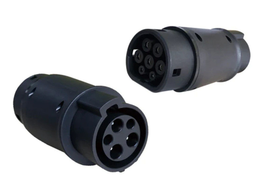 IEC62196 10-32A 250V Type 1 AC Male To Type 2 AC Female EV Adapter Black